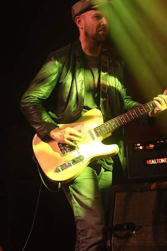 Henrik Freischlader Band – Konzertbericht, 10.10.2018, Zentrum ...