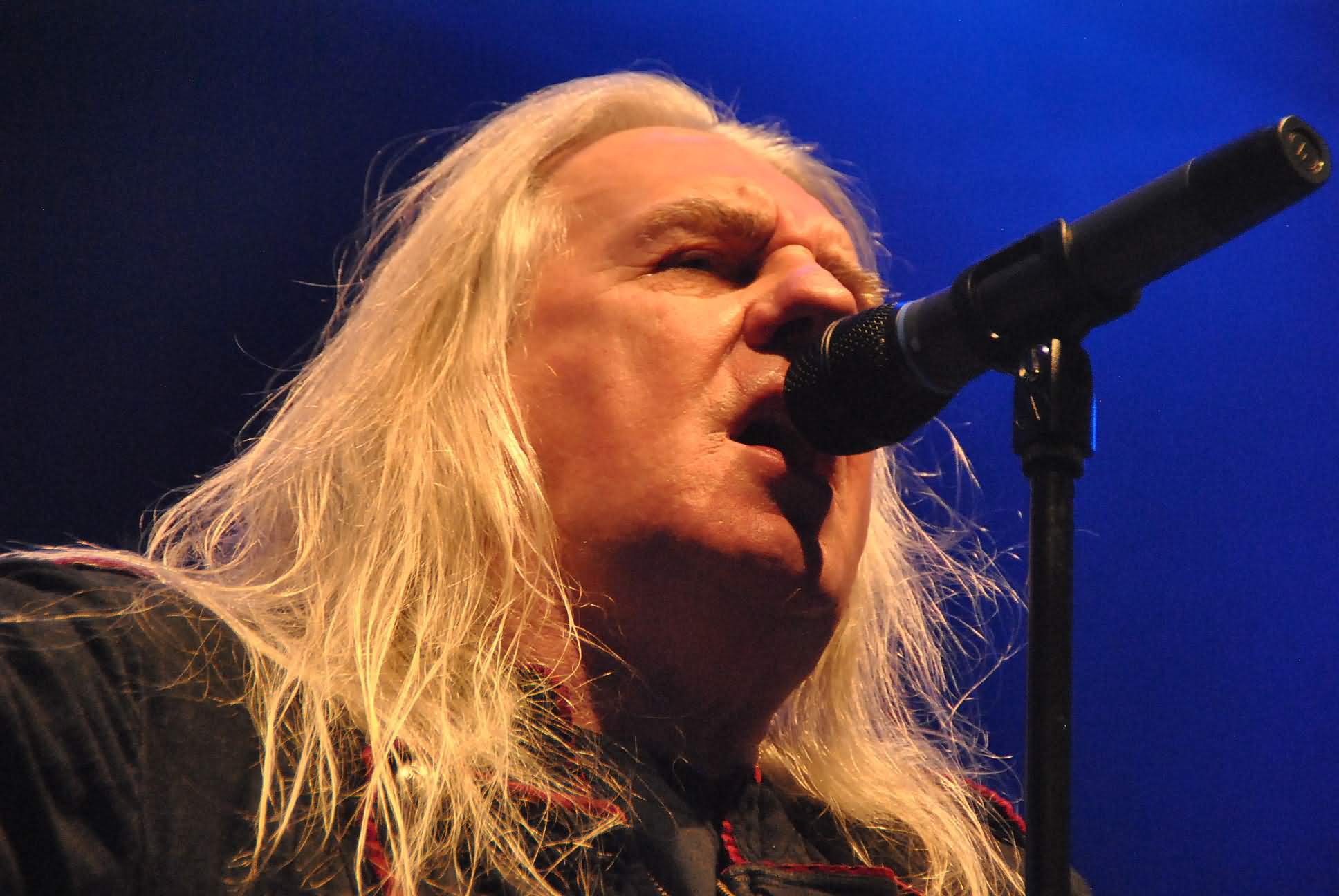 Viel Kraft in den zwei Worten / Im Gespräch mit Biff Byford | RockTimes